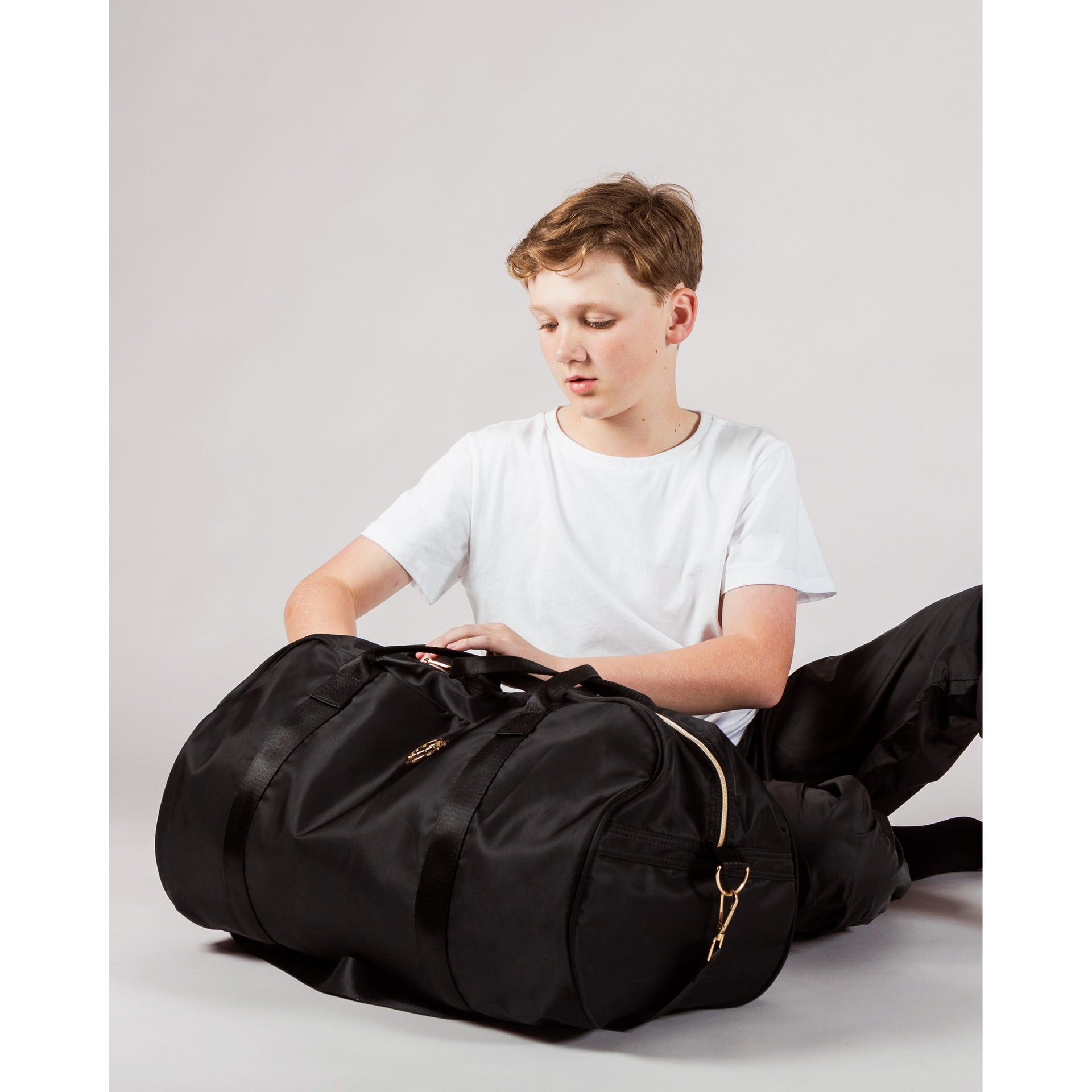 Nova Duffel Bag – Upstage Dancewear & Costume Factory